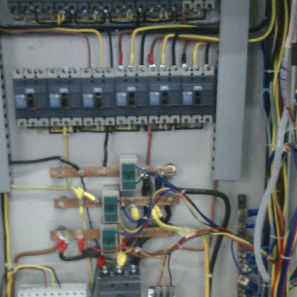 Beli Panel Listrik Lebih Praktis - DKI Jakarta Punya Cerita